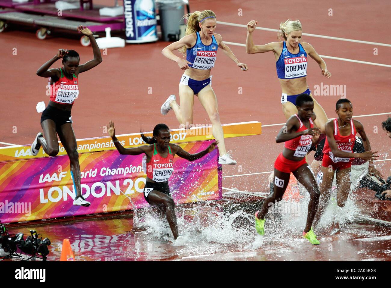 Ruth Jebet (Barhain) ,Hyvin Kiyeng (Kenya) ,Emma Coburn (USA ...