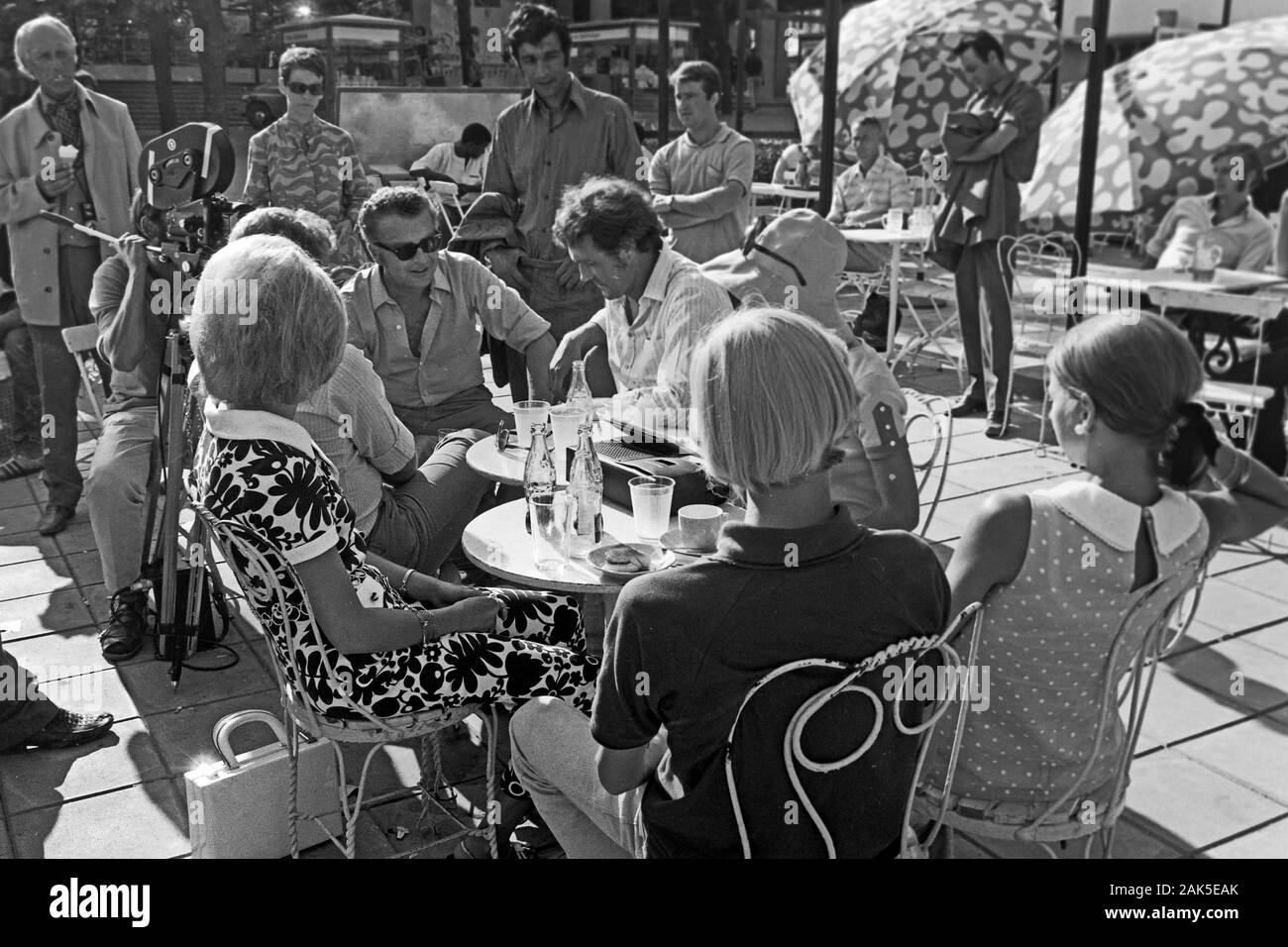 Am Filmset zu Som hon bäddar far han ligga mit Harald Leipnitz, Lil ...