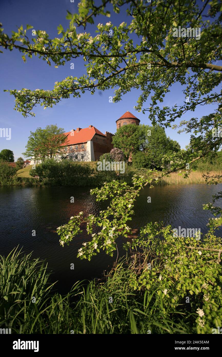 Glewe castle hi-res stock photography and images - Alamy