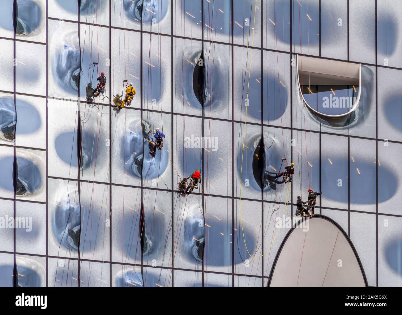 Elbphilharmonie glass facade hi-res stock photography and images - Alamy