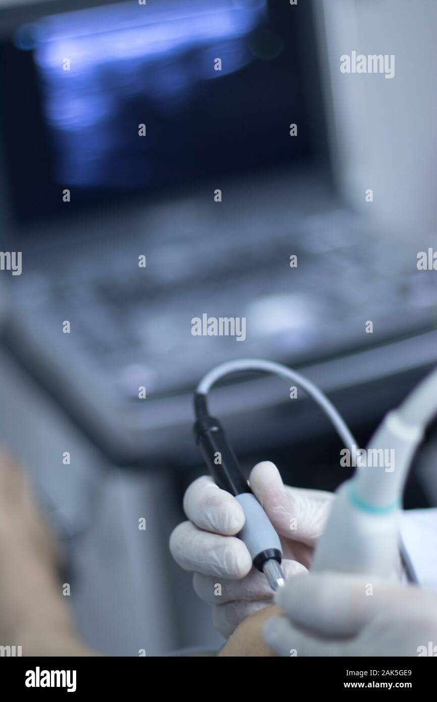 EPI Intratissue Percutaneous Electrolysis dry needling ultrasound ...