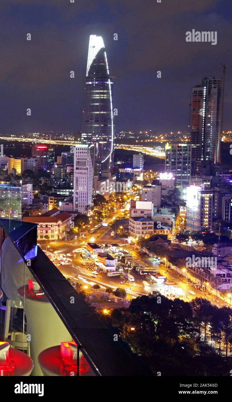 Ab tower hi-res stock photography and images - Alamy