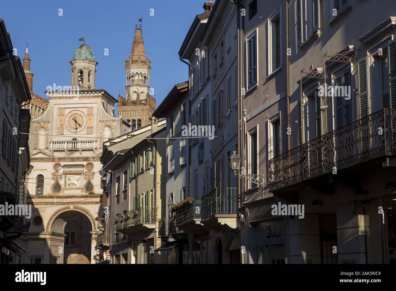 Crema: Rathausturm (Il Torrazzo), Oberital. Seen | usage worldwide ...