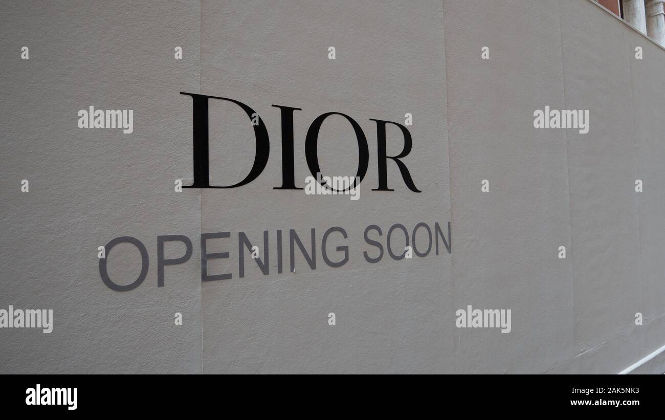 Christian dior store hi-res stock photography and images - Alamy