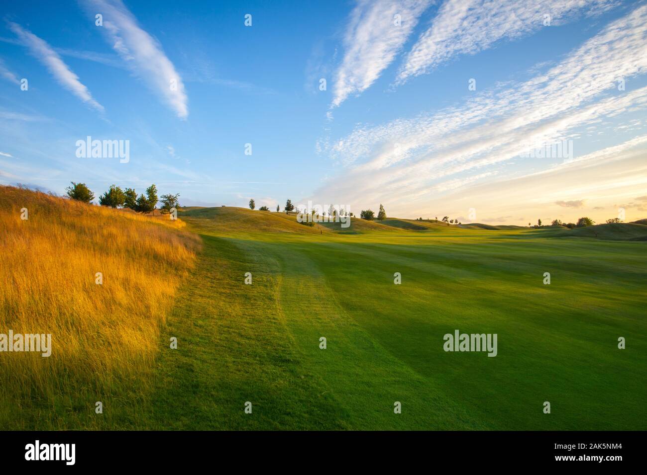 Golf club ground course hill area hi-res stock photography and images ...