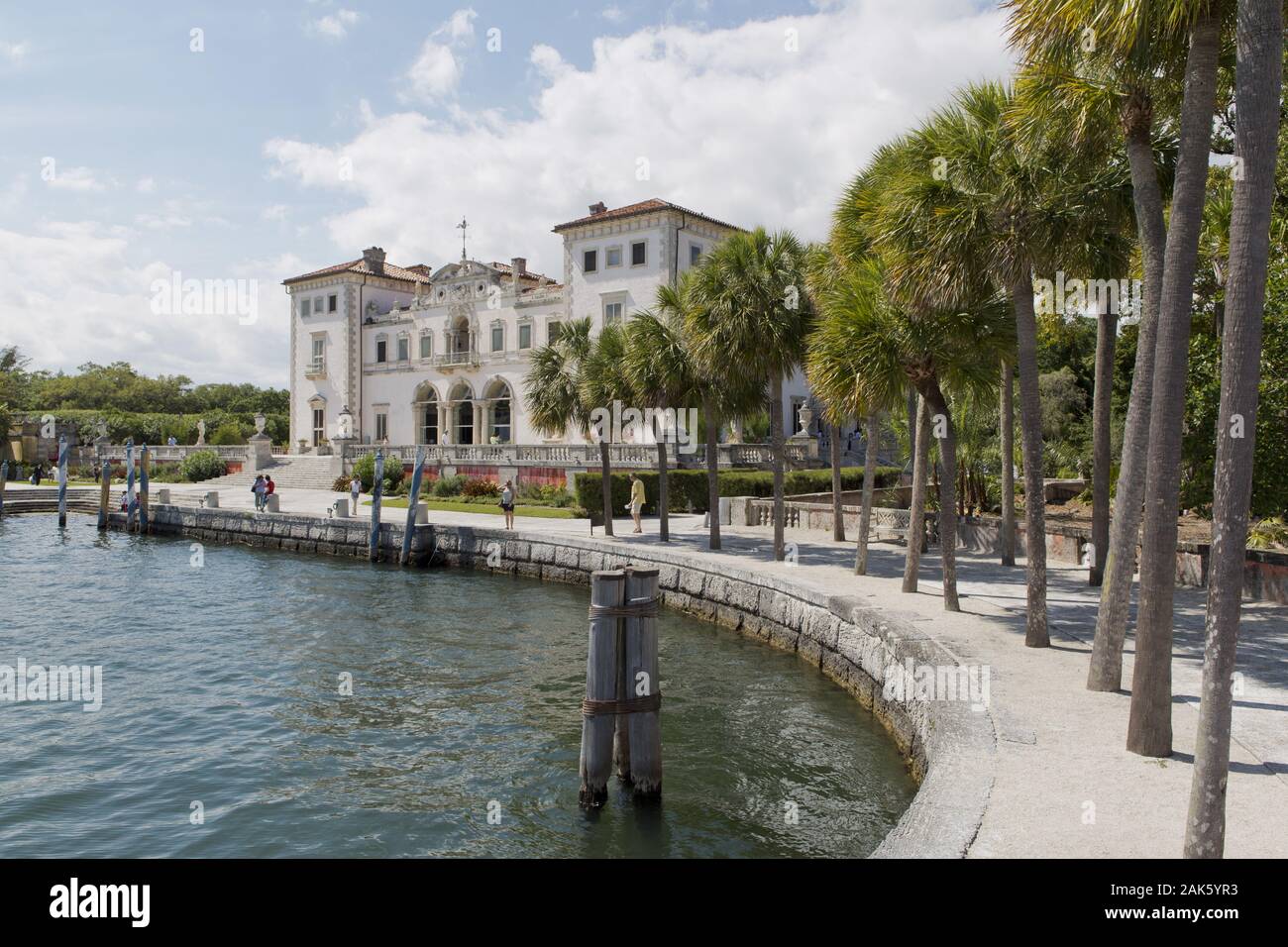 Miami: Vizcaya Museum and Gardens in der Biscayne Bay, Florida iami ...