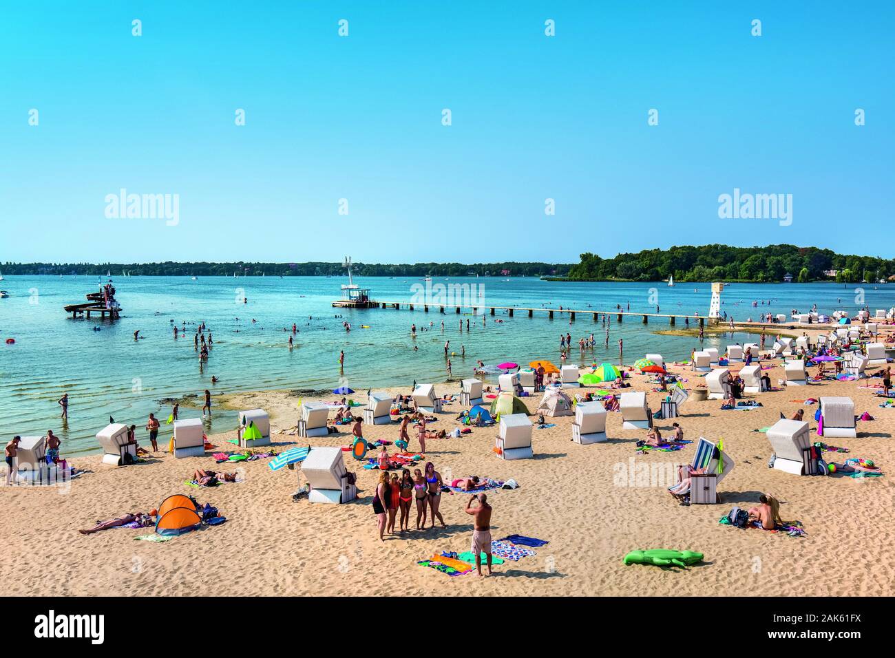 Steglitz-Zehlendorf: Strandbad Wannsee, Berlin | usage worldwide Stock ...