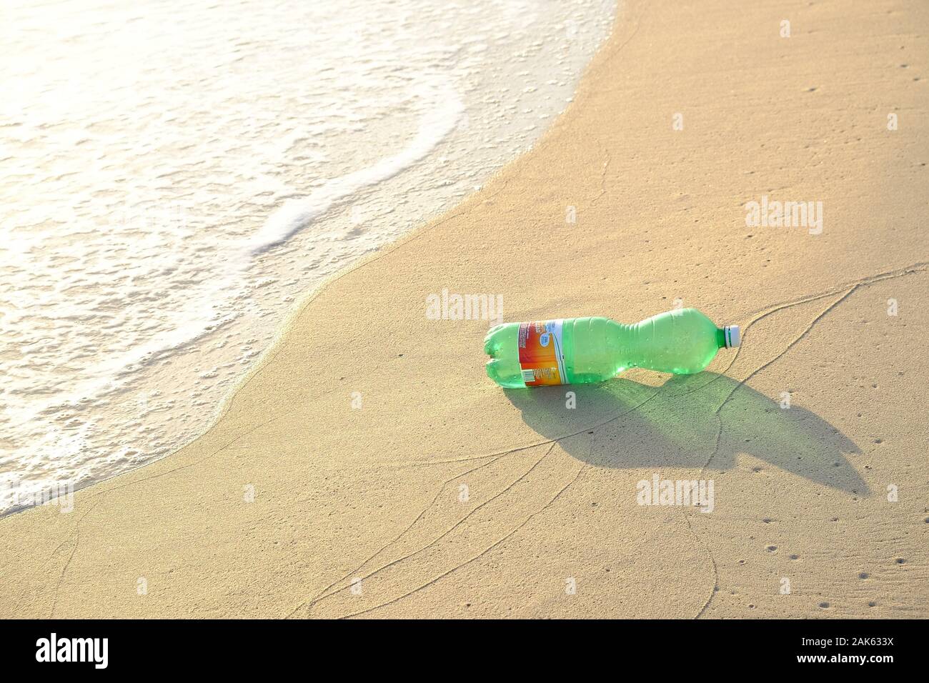 Plastic pollution in italy hi-res stock photography and images - Alamy