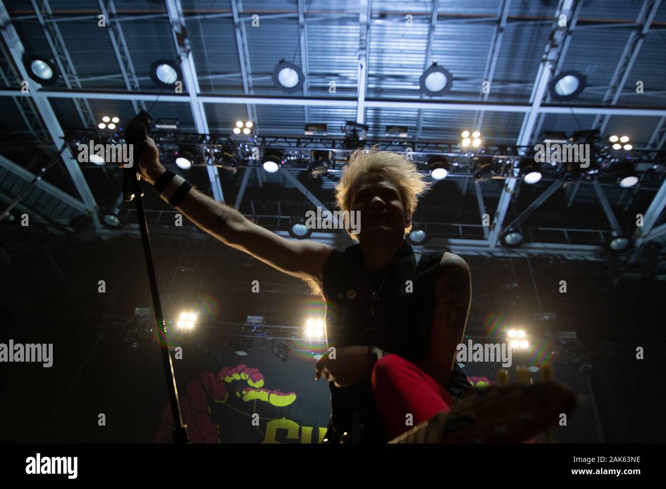Sum 41 guitarist hi-res stock photography and images - Alamy