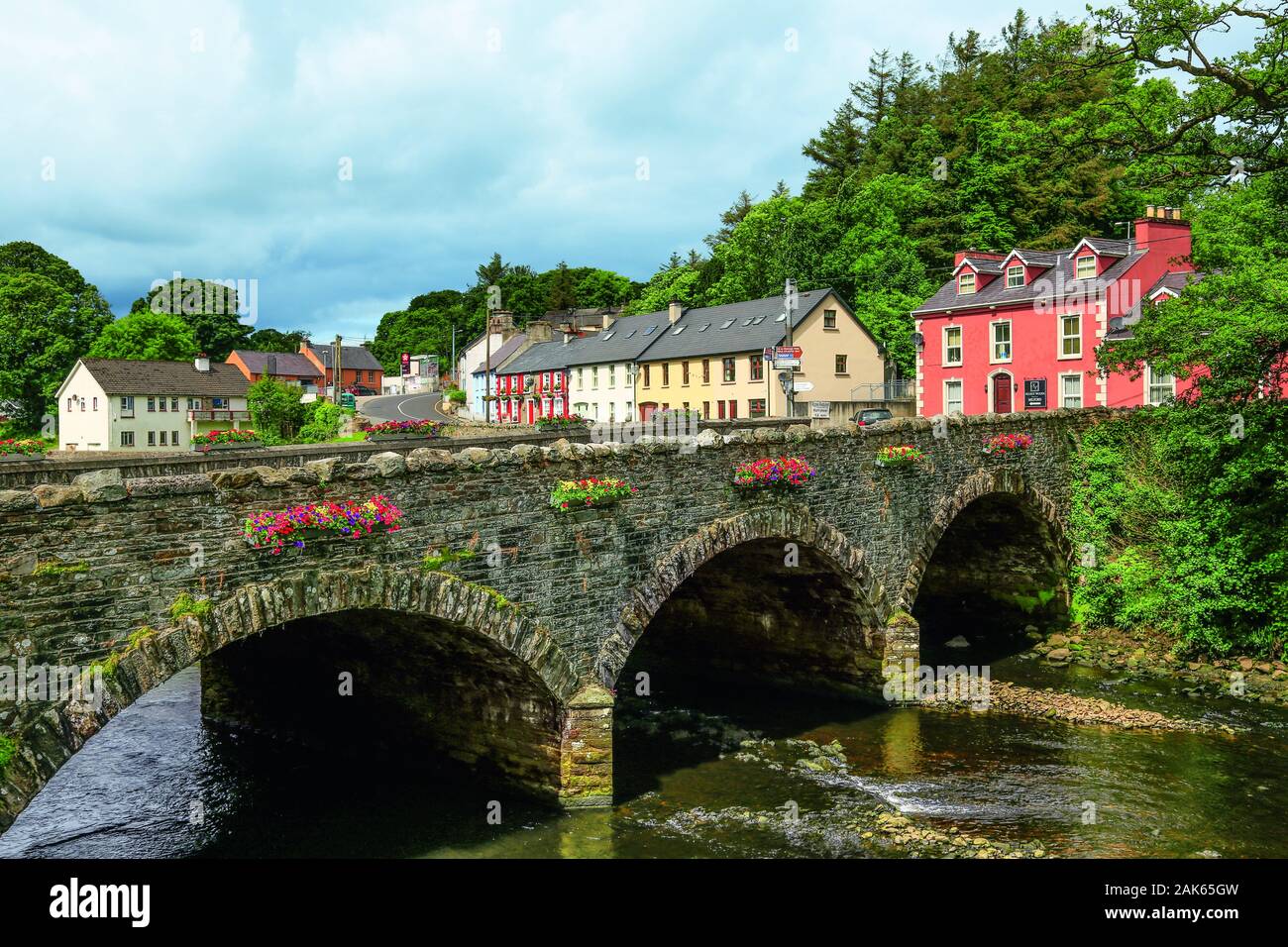 Grafschaft Donegal: Ramelton, Steinbruecke ueber den Lennon, Irland ...