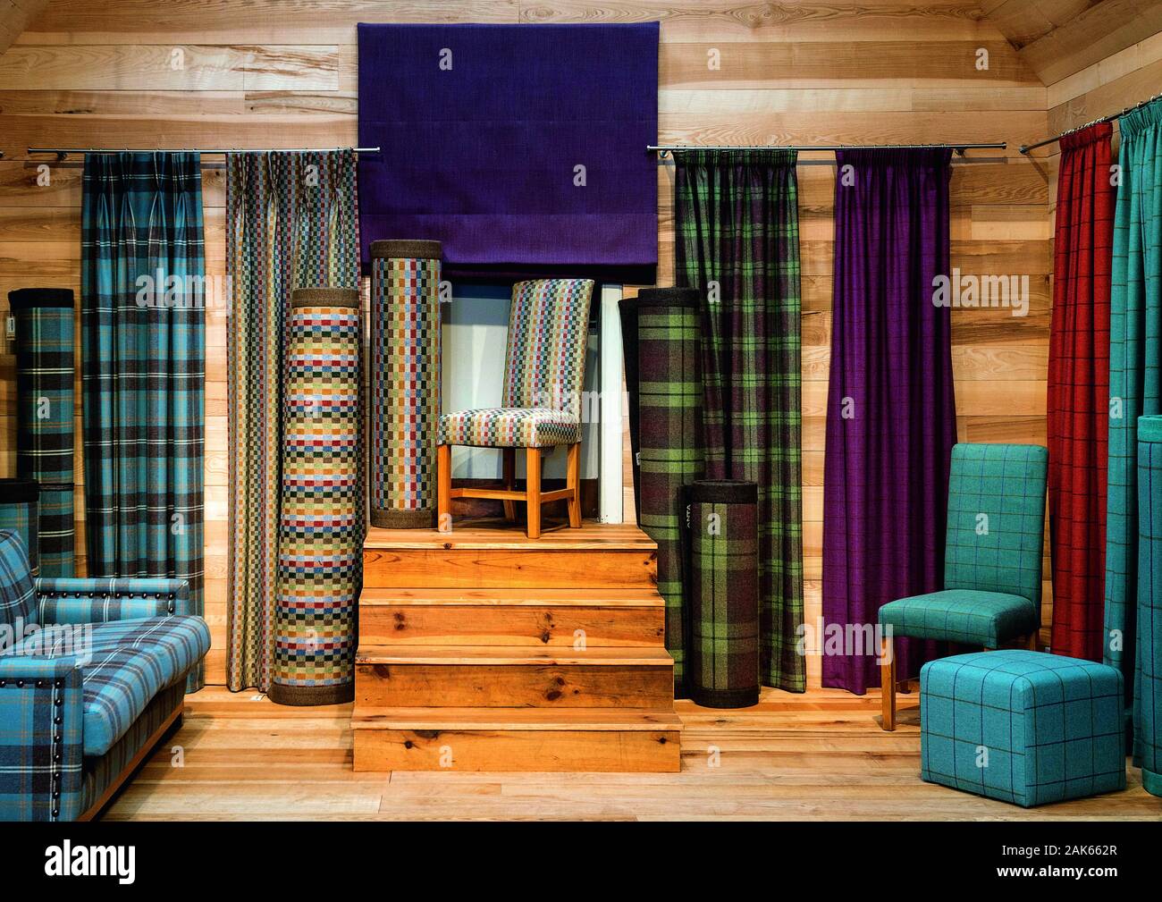 Edingburgh: Anta-Design in der George Street, Schottland | usage ...