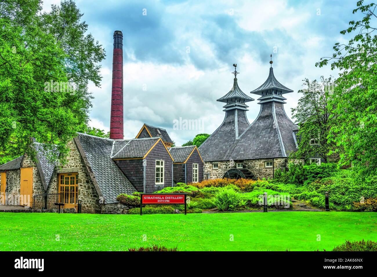 Single malt whiskey strathisla hi-res stock photography and images - Alamy