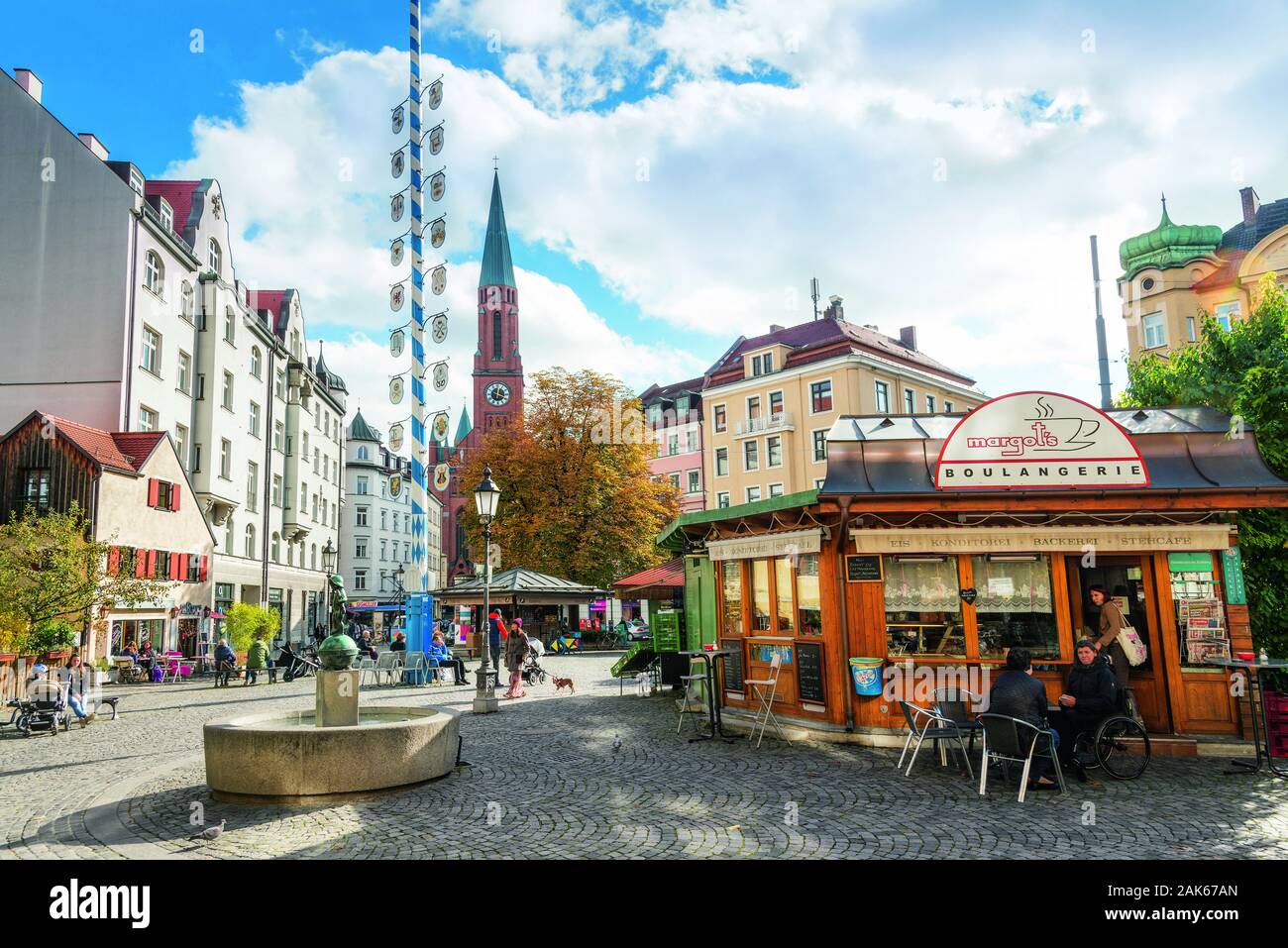 Stadtteil Haidhausen: Franzosenviertel, Fischerbuberl-Brunnen am ...