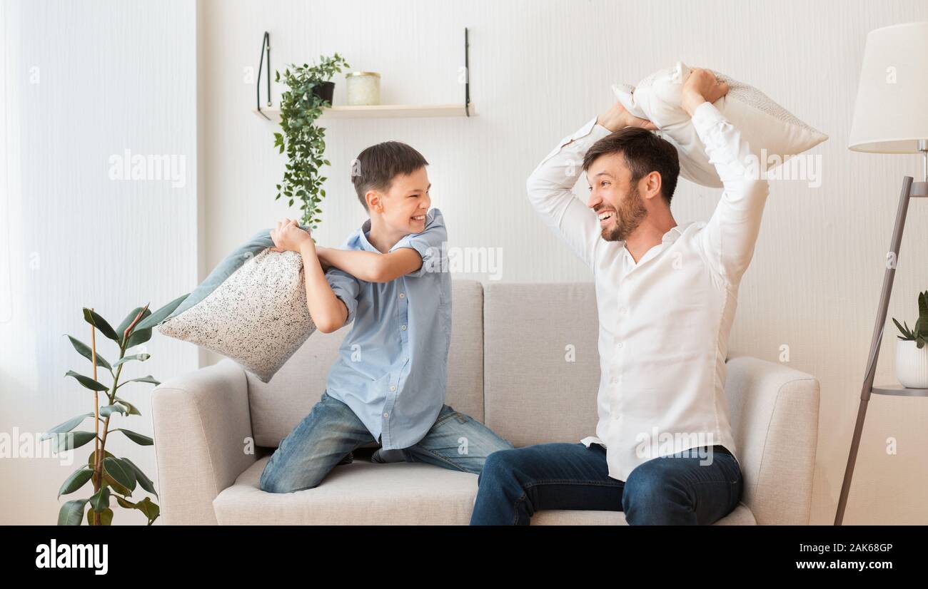 Son and father fighting hi-res stock photography and images - Alamy