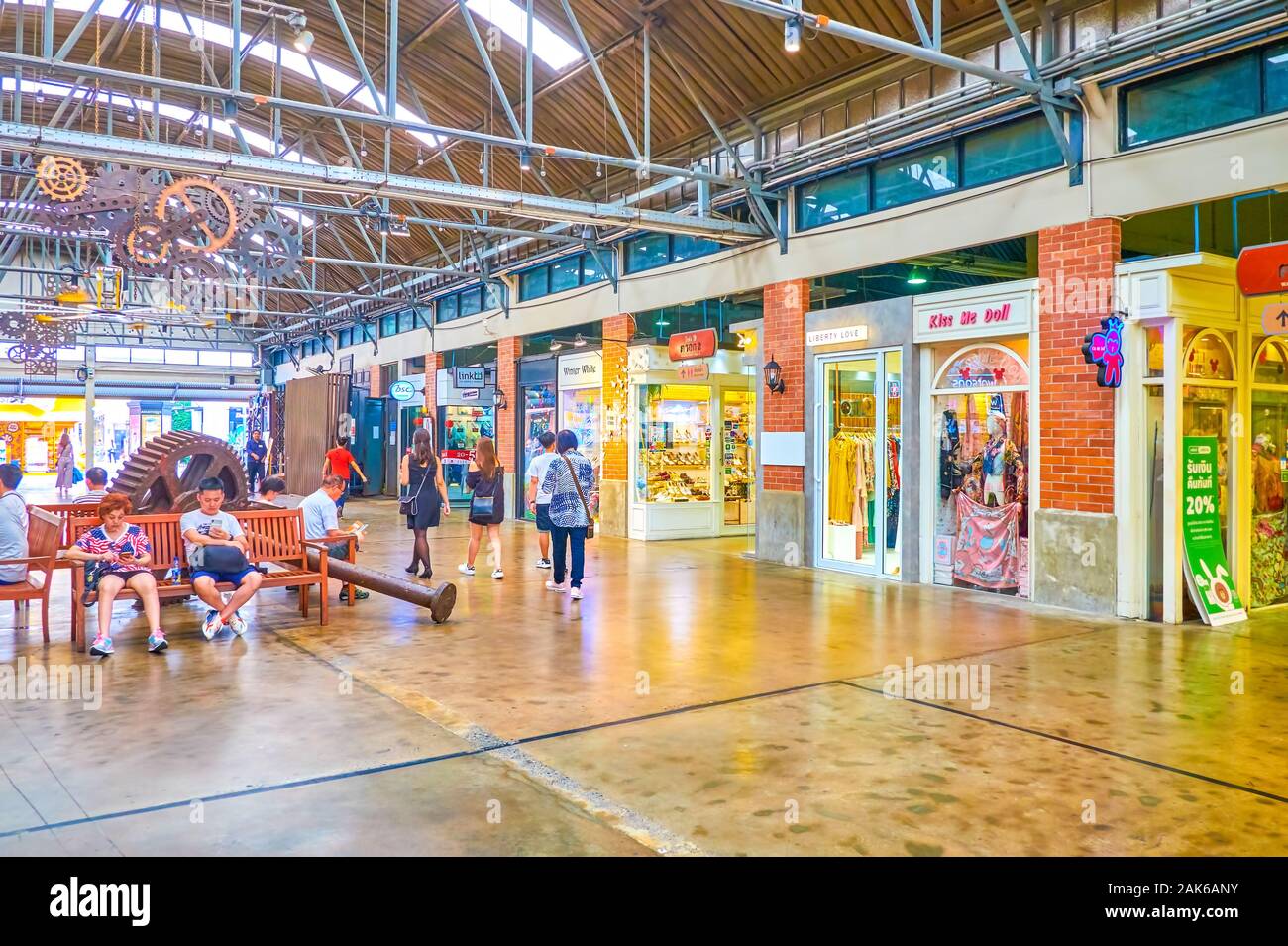 BANGKOK, THAILAND - APRIL 15, 2019: The covered shopping gallery with ...