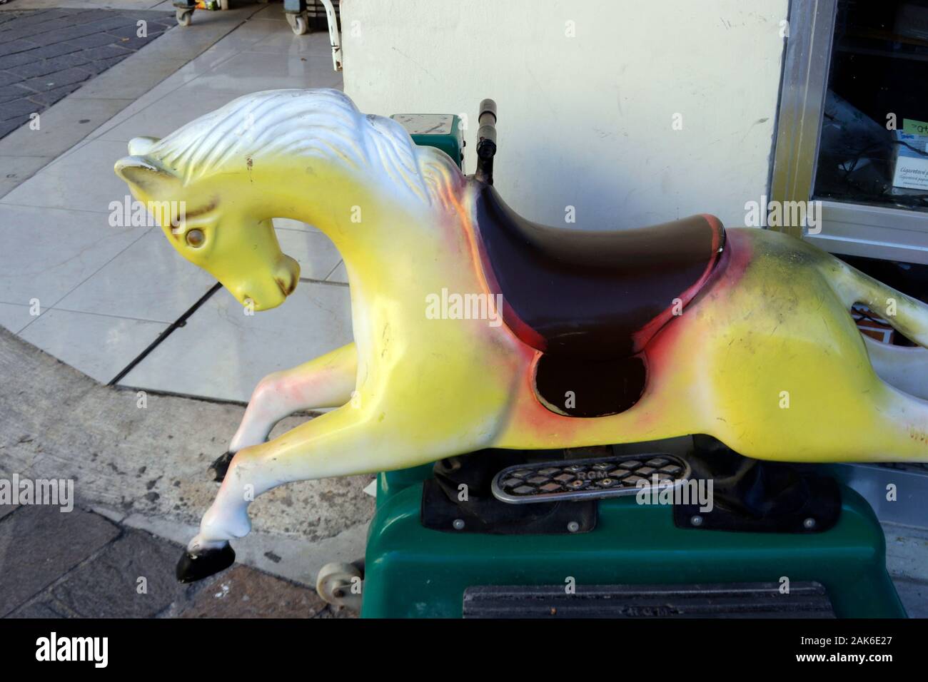 Slot Machine Horse,outside a shop Medina Malta Stock Photo - Alamy