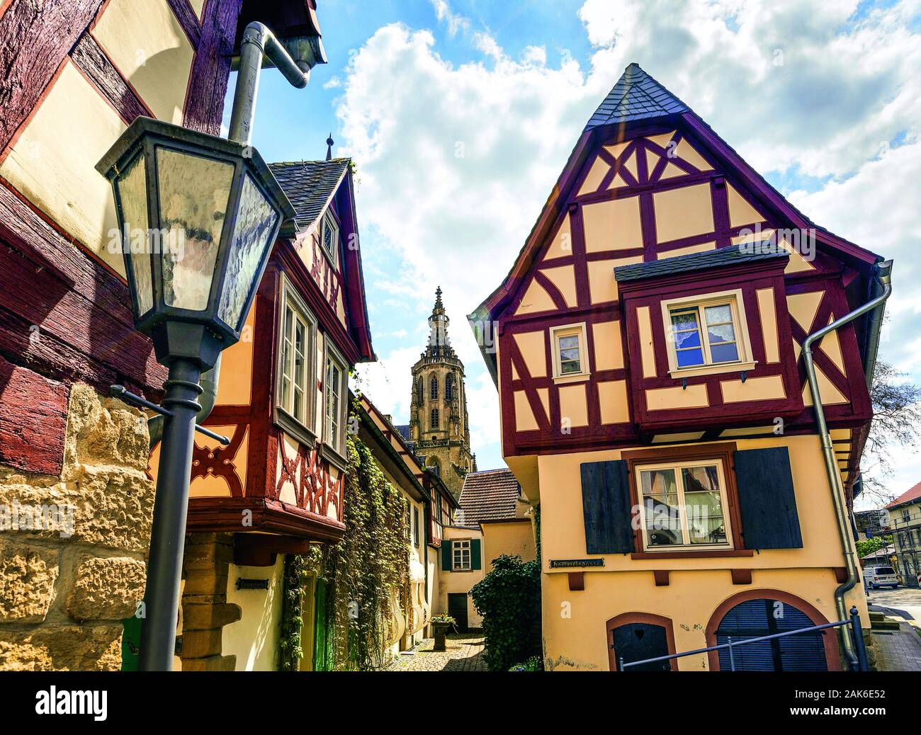 Meisenheim am Glan: "Ritterherberge" an der Weggabelung der Obergasse ...