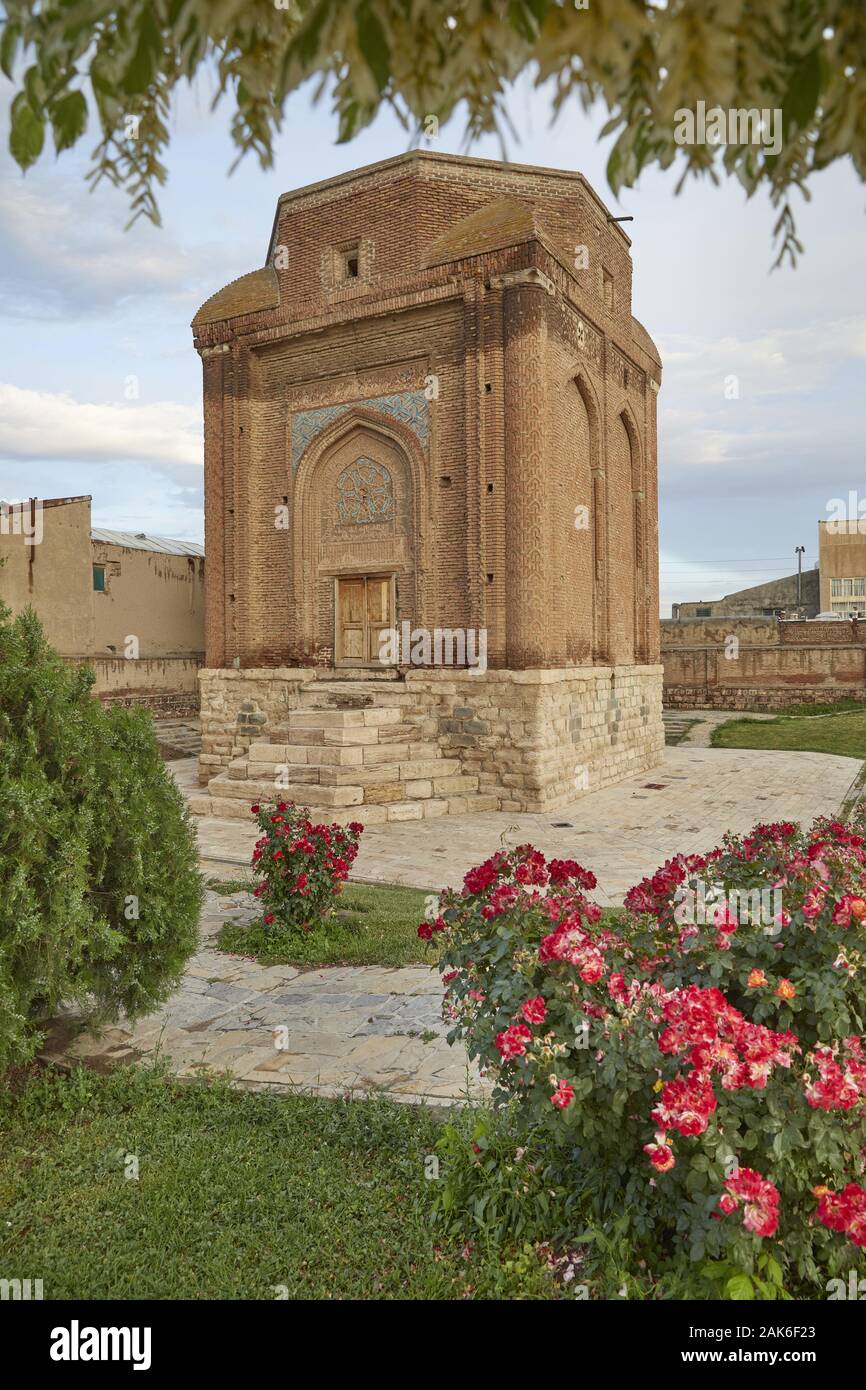 Maragheh hi-res stock photography and images - Alamy
