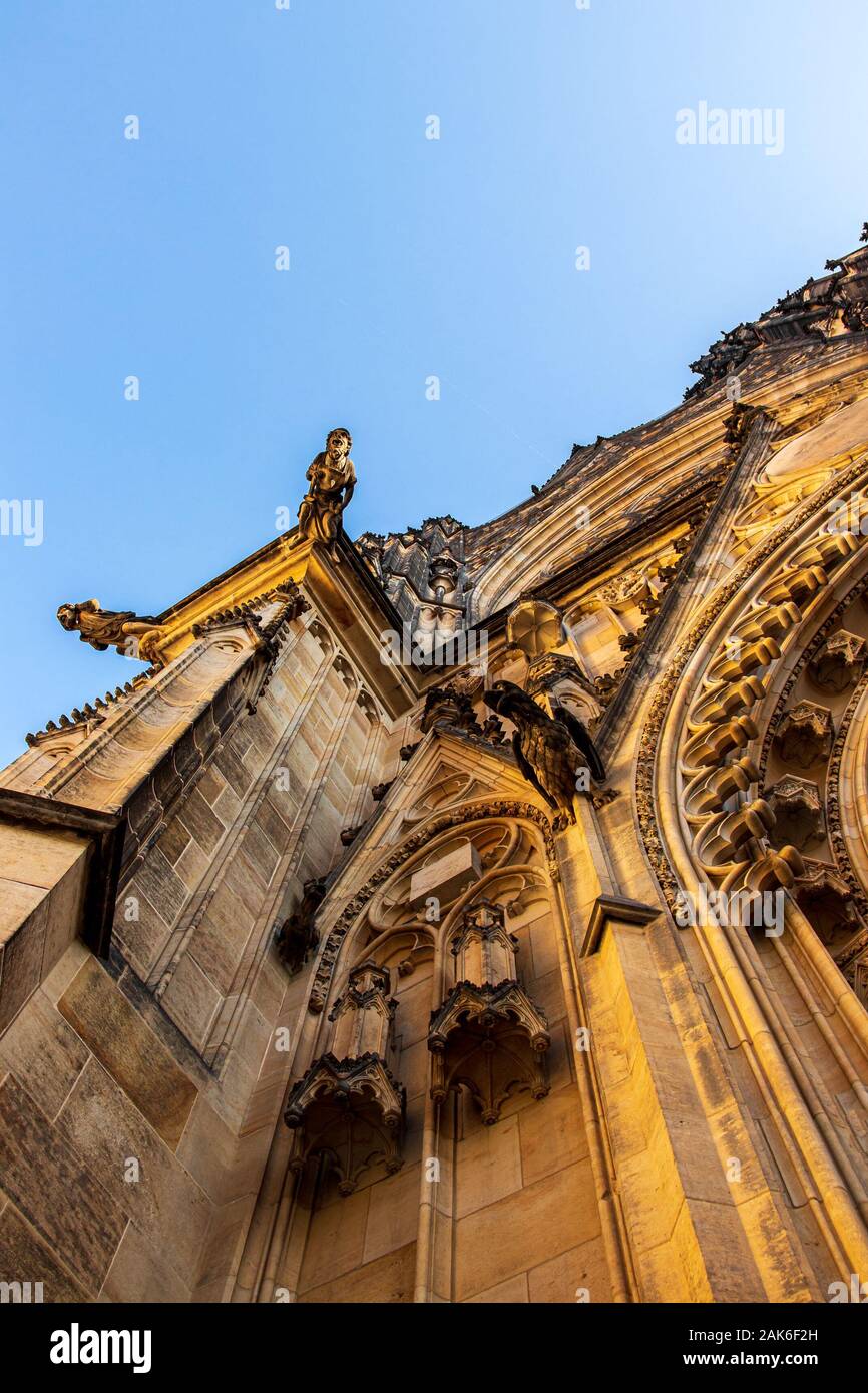 Entrance small gothic cathedral hi-res stock photography and images - Alamy