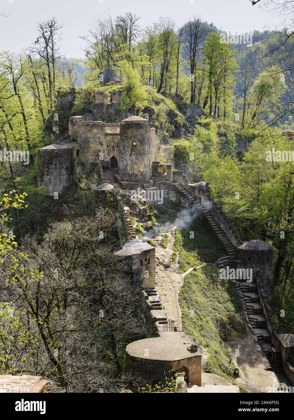 Provinz Gilan/Foman: Rudkan-Festung, Iran | usage worldwide Stock Photo ...