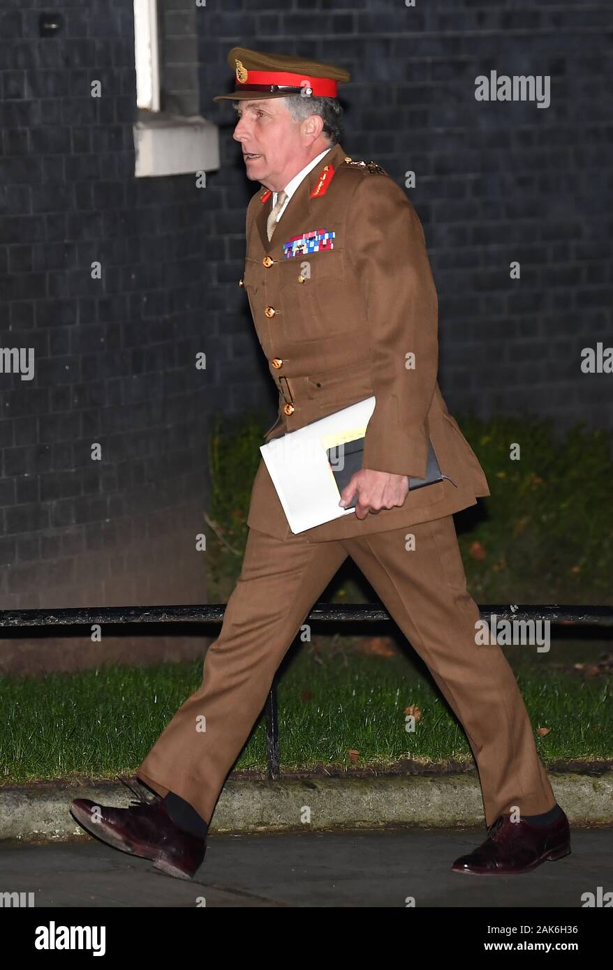 General sir nicholas carter arriving in downing street hi-res stock ...