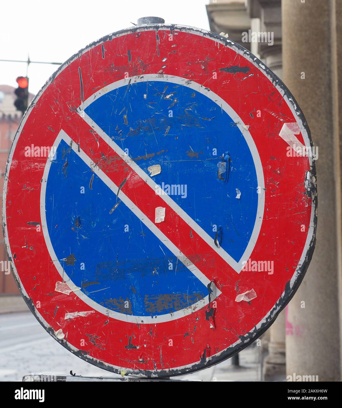 red and blue no parking traffic sign Stock Photo - Alamy