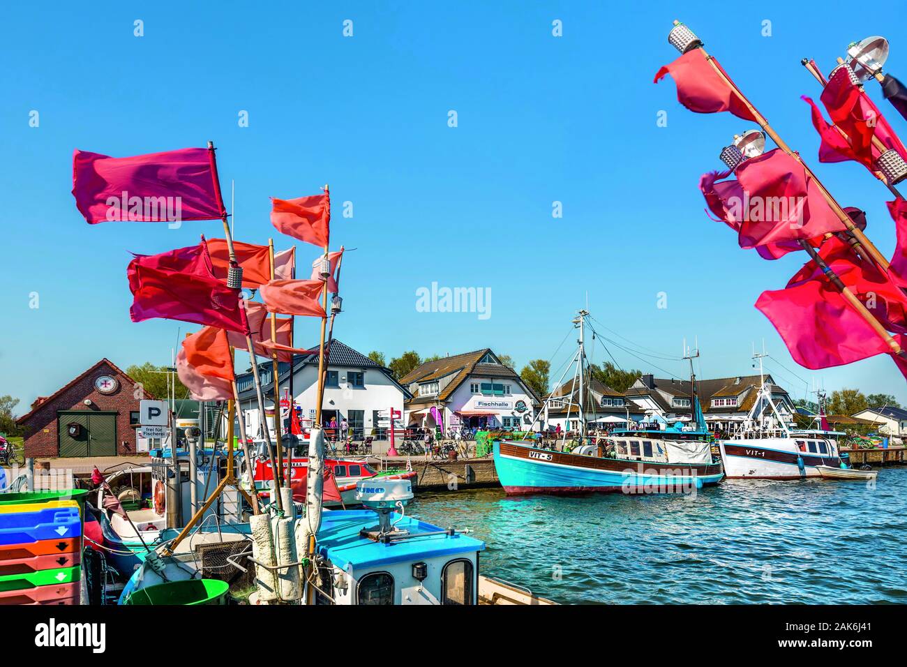 Insel Hiddensee: Boote im Hafen von Vitte, Ruegen | usage worldwide ...