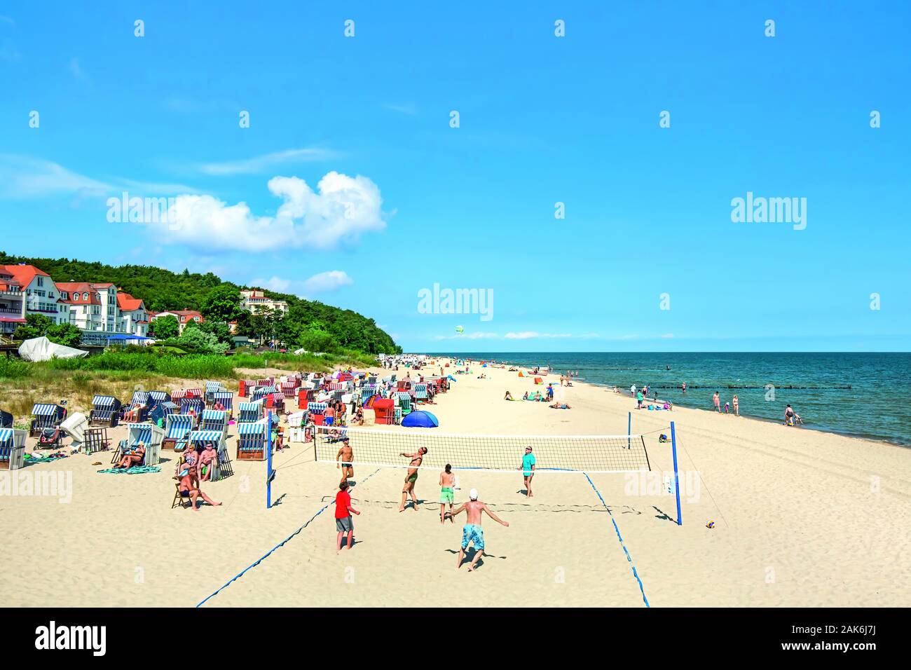 Insel Usedom: Beachvolleyball am Strand von Bansin, Ruegen | usage ...