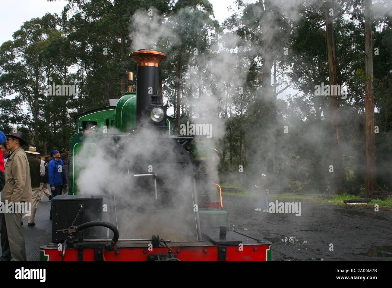 Puffing Billy - Australia's unique steam railway that passes through ...