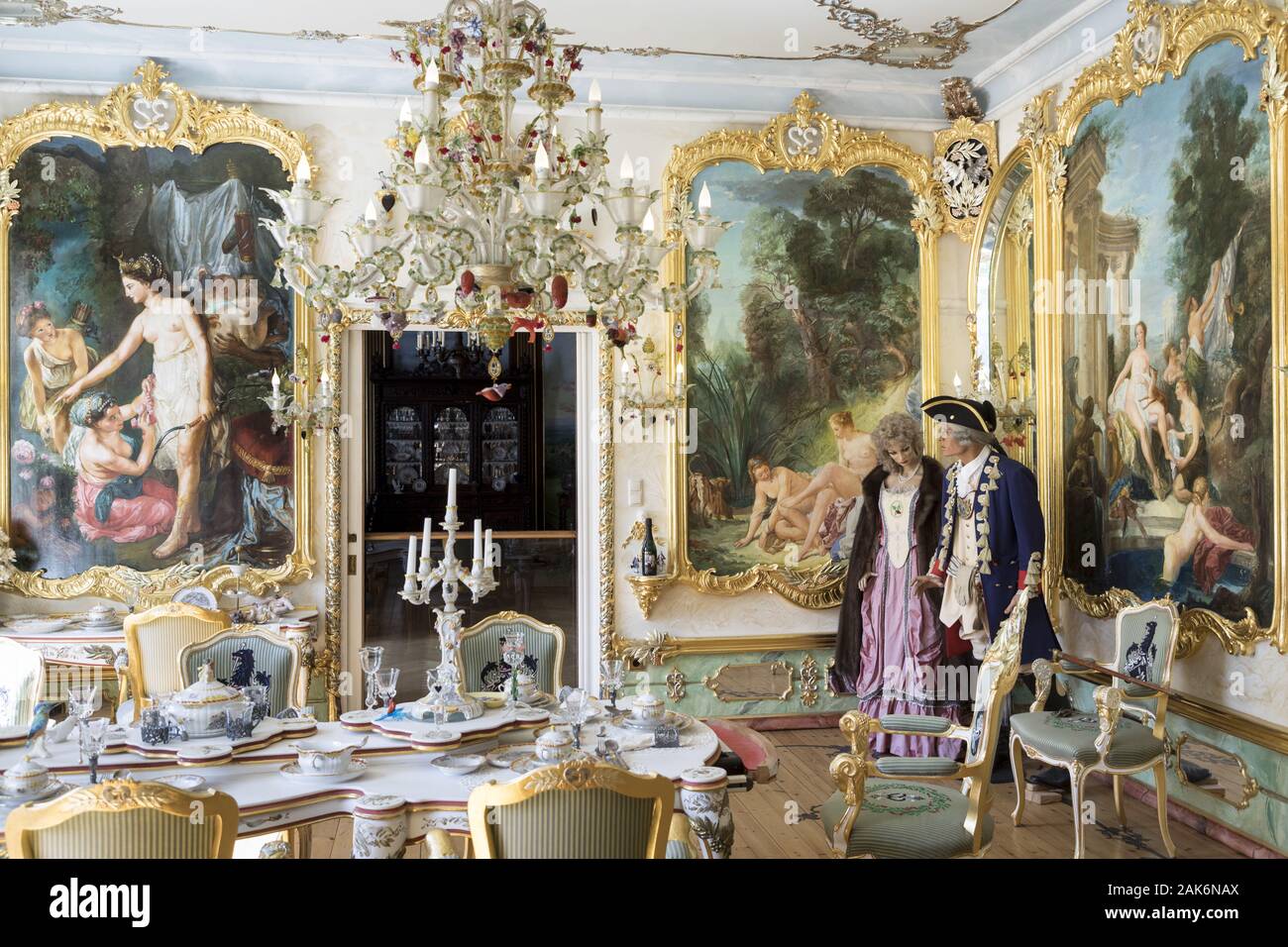 Bispingen: Heidekastell Iserhatsche, Diana-Sanssouci-Zimmer in der Jagd ...