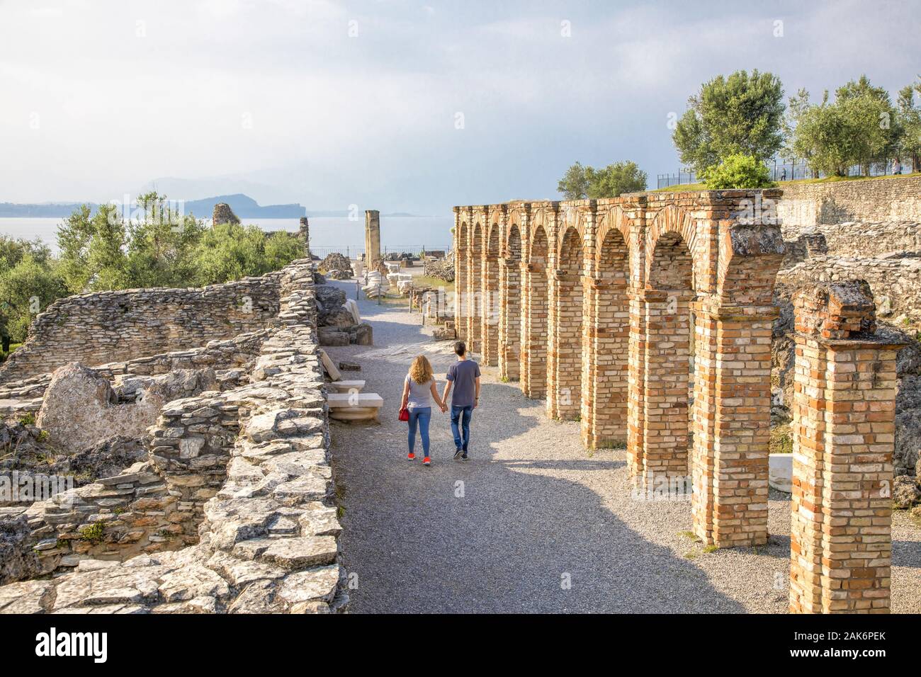 Sirmione: Grotten des Catull (Grotte di Catullo), Gardasee | usage ...