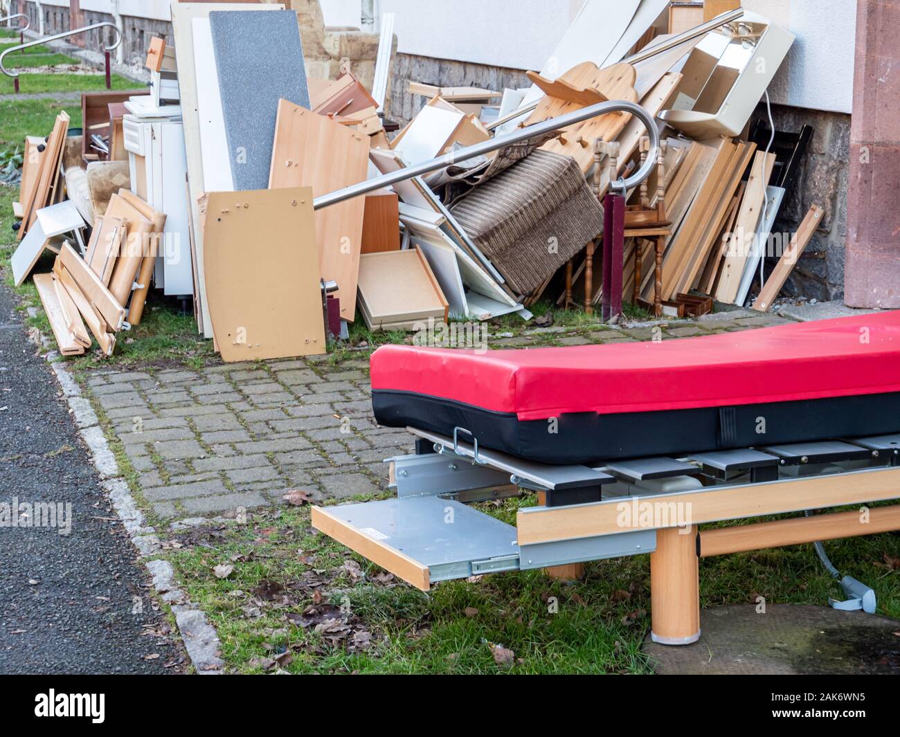 Roadside treasure hi-res stock photography and images - Alamy