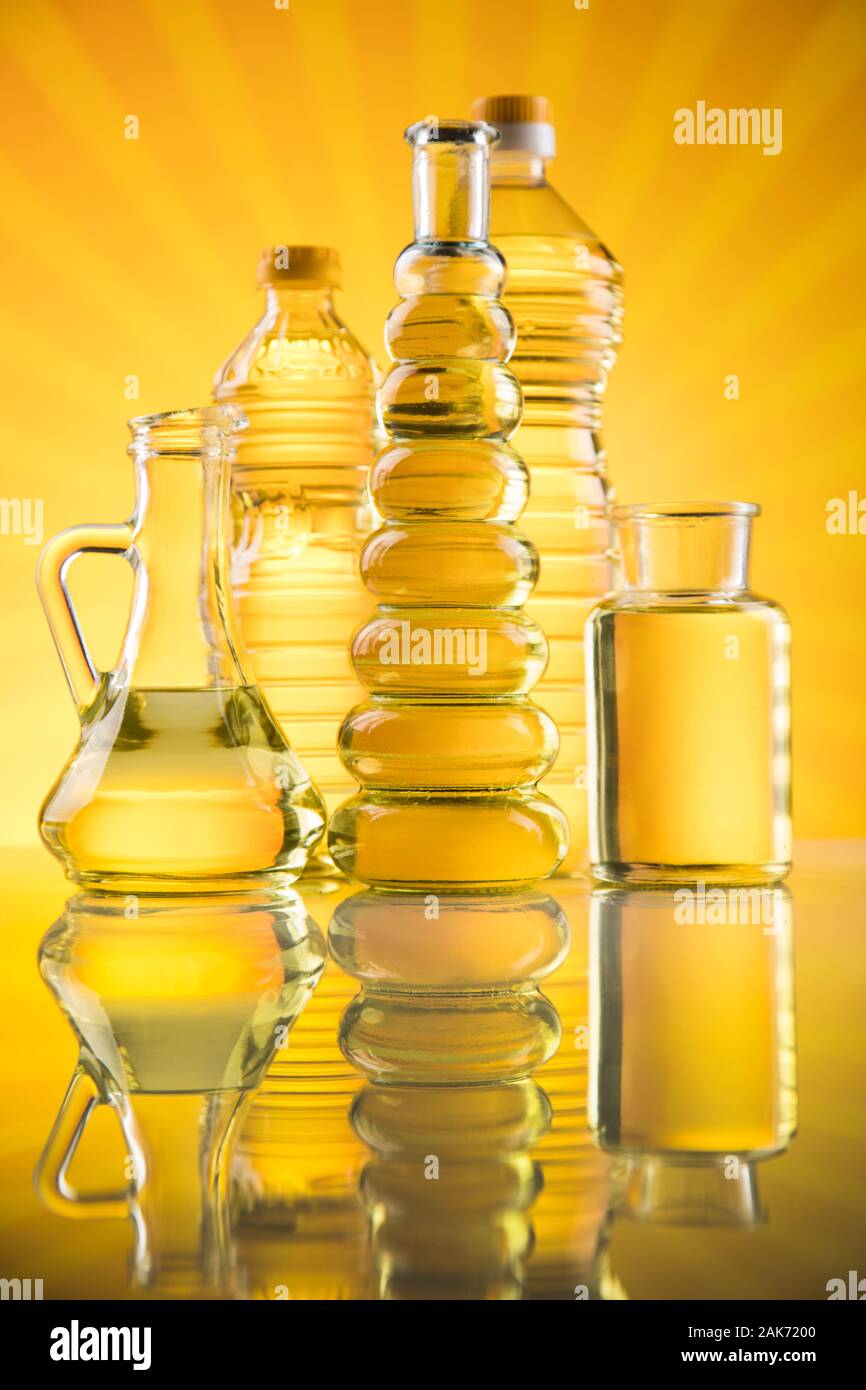 Cooking and food oil products Stock Photo - Alamy