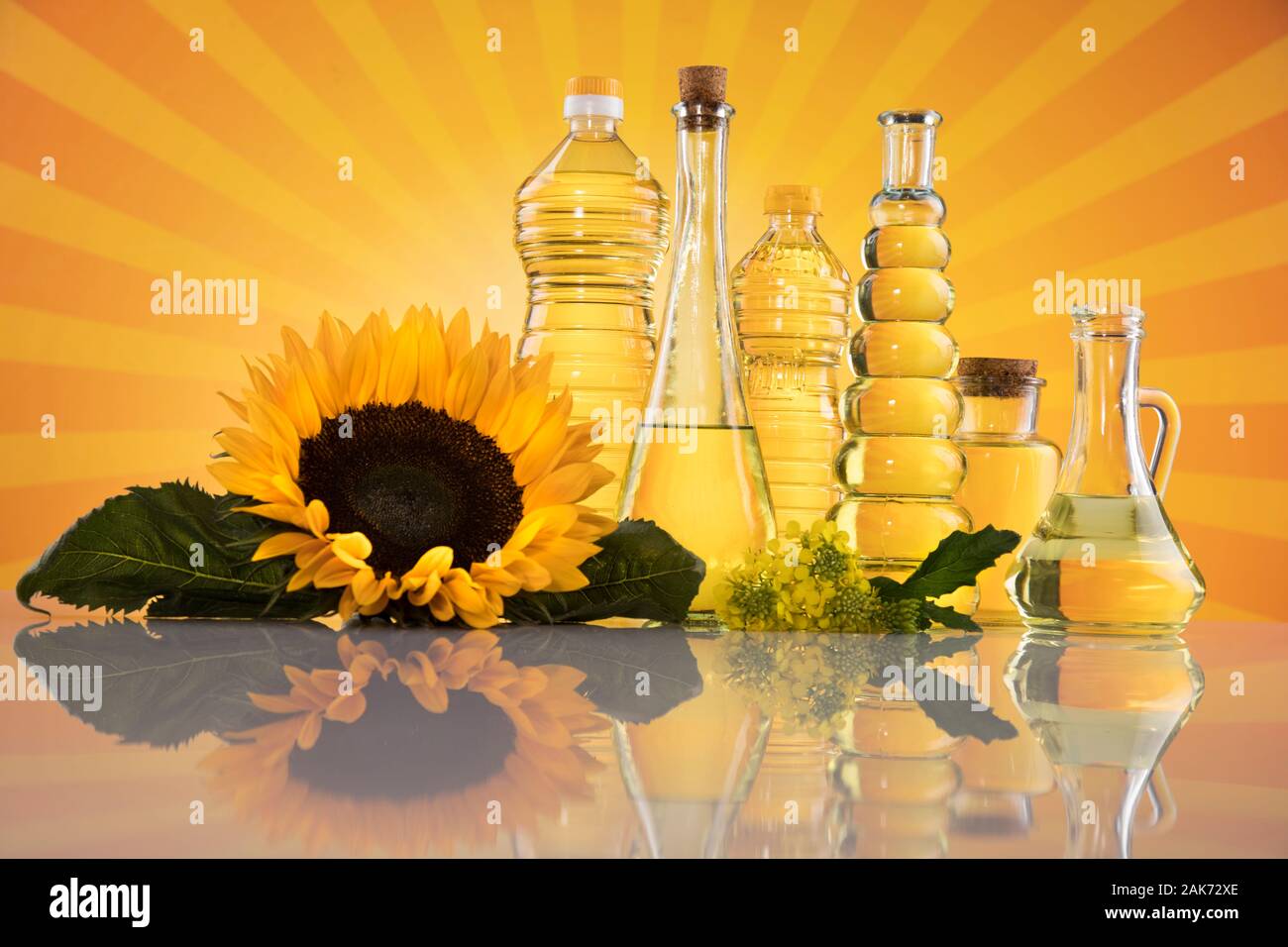 Cooking and food oil products Stock Photo - Alamy