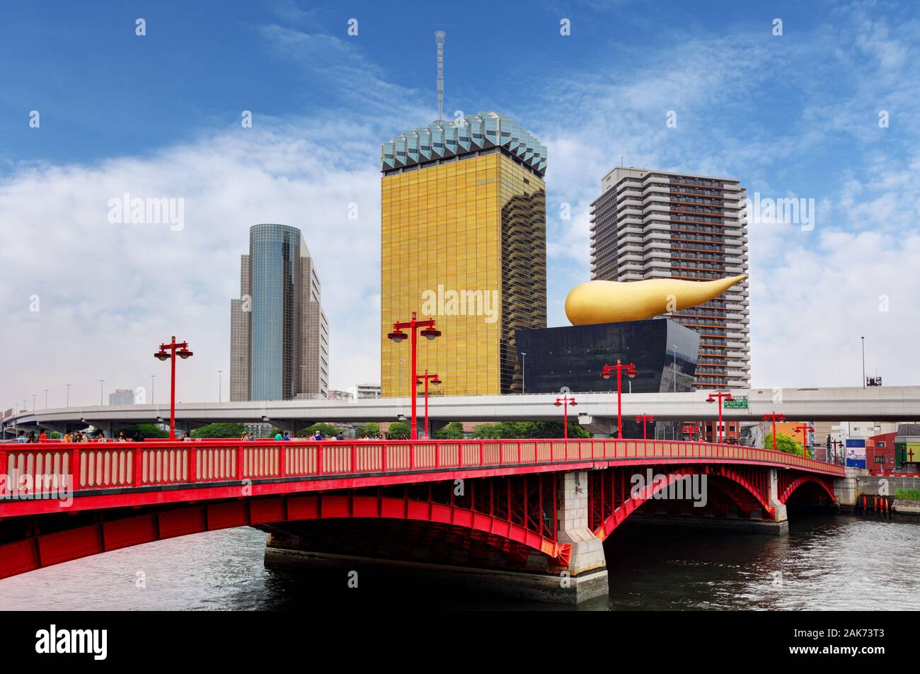 Cross modern japanese architecture hi-res stock photography and images ...