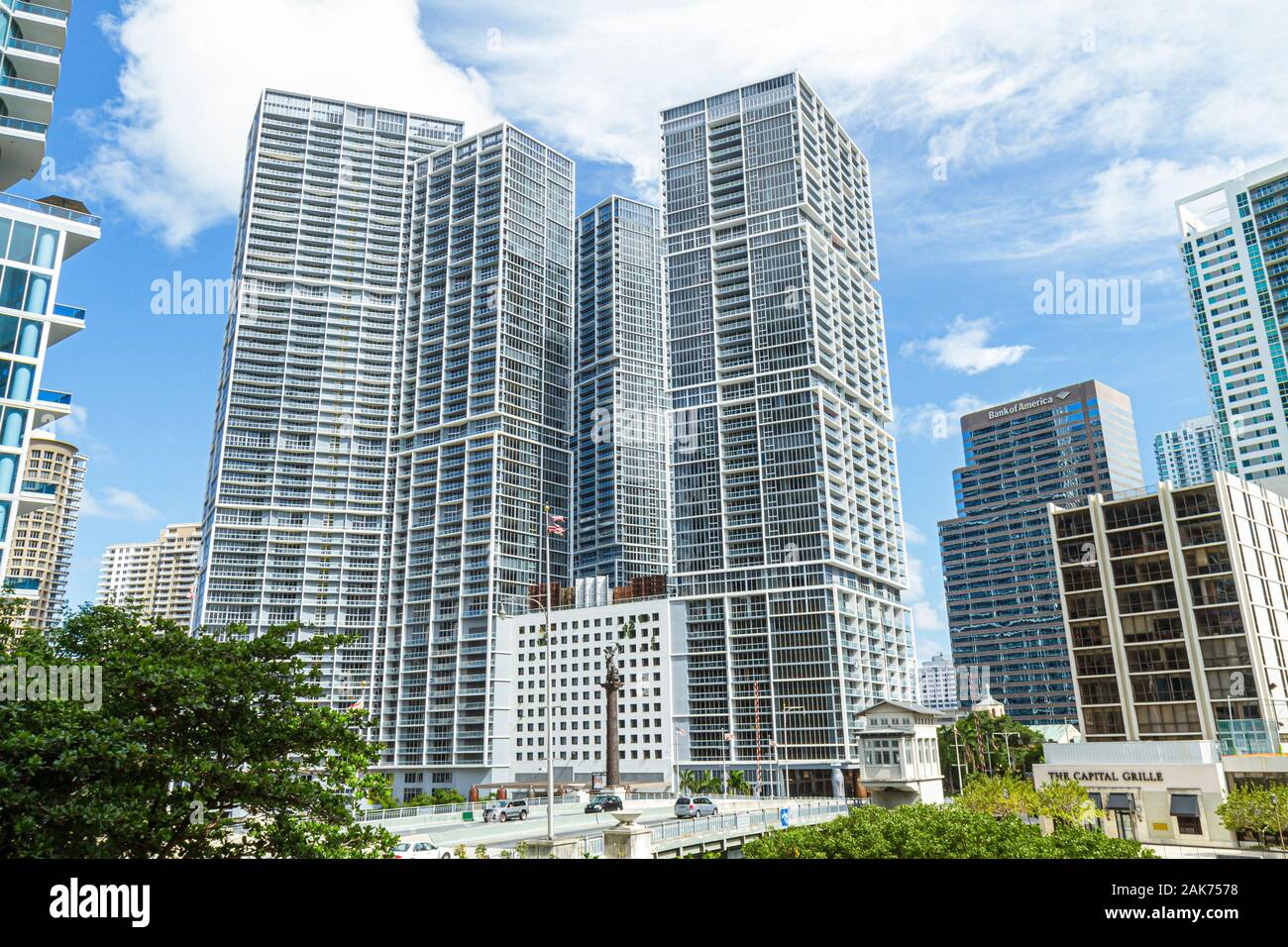 Icon brickell tower hi-res stock photography and images - Alamy