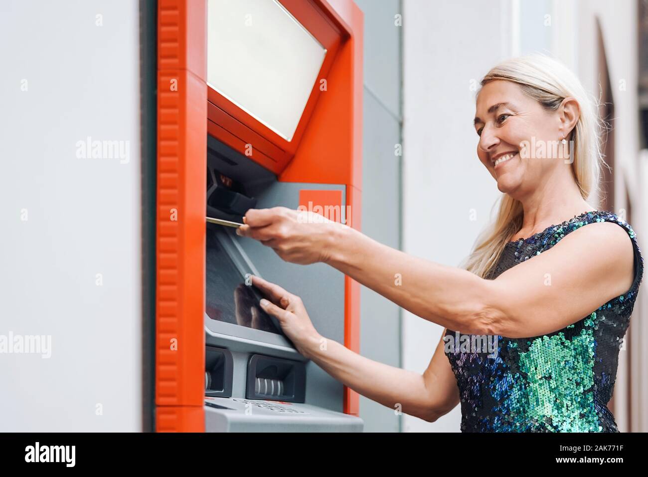 Bank and withdraw and senior hi-res stock photography and images - Alamy