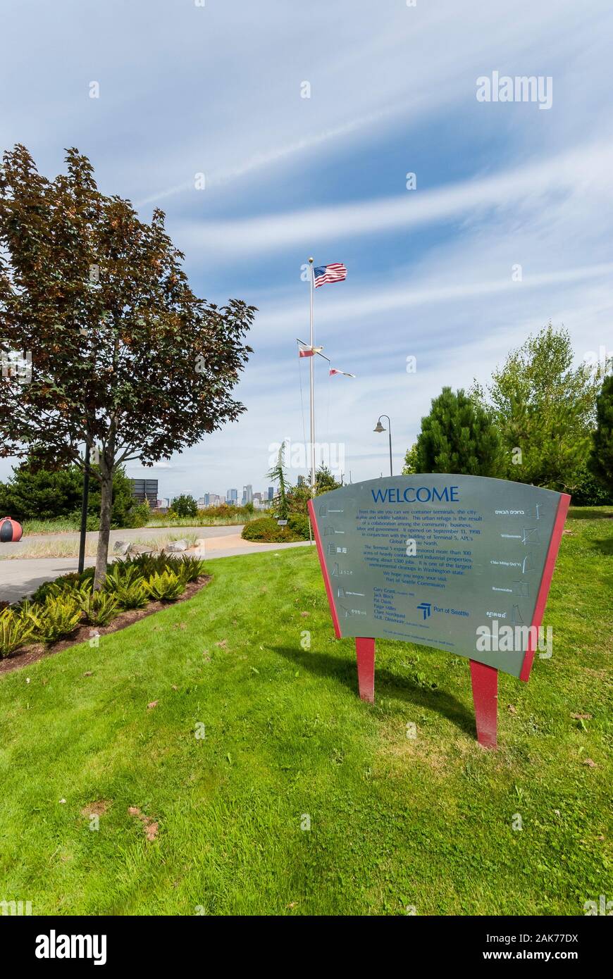 Seattle terminal 5 hi-res stock photography and images - Alamy