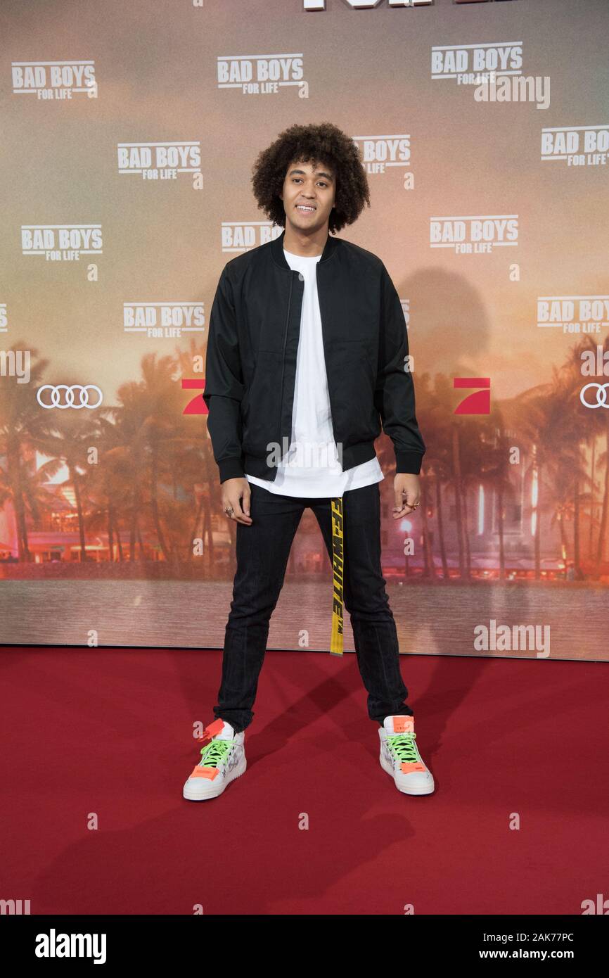 Dillan white hi-res stock photography and images - Alamy