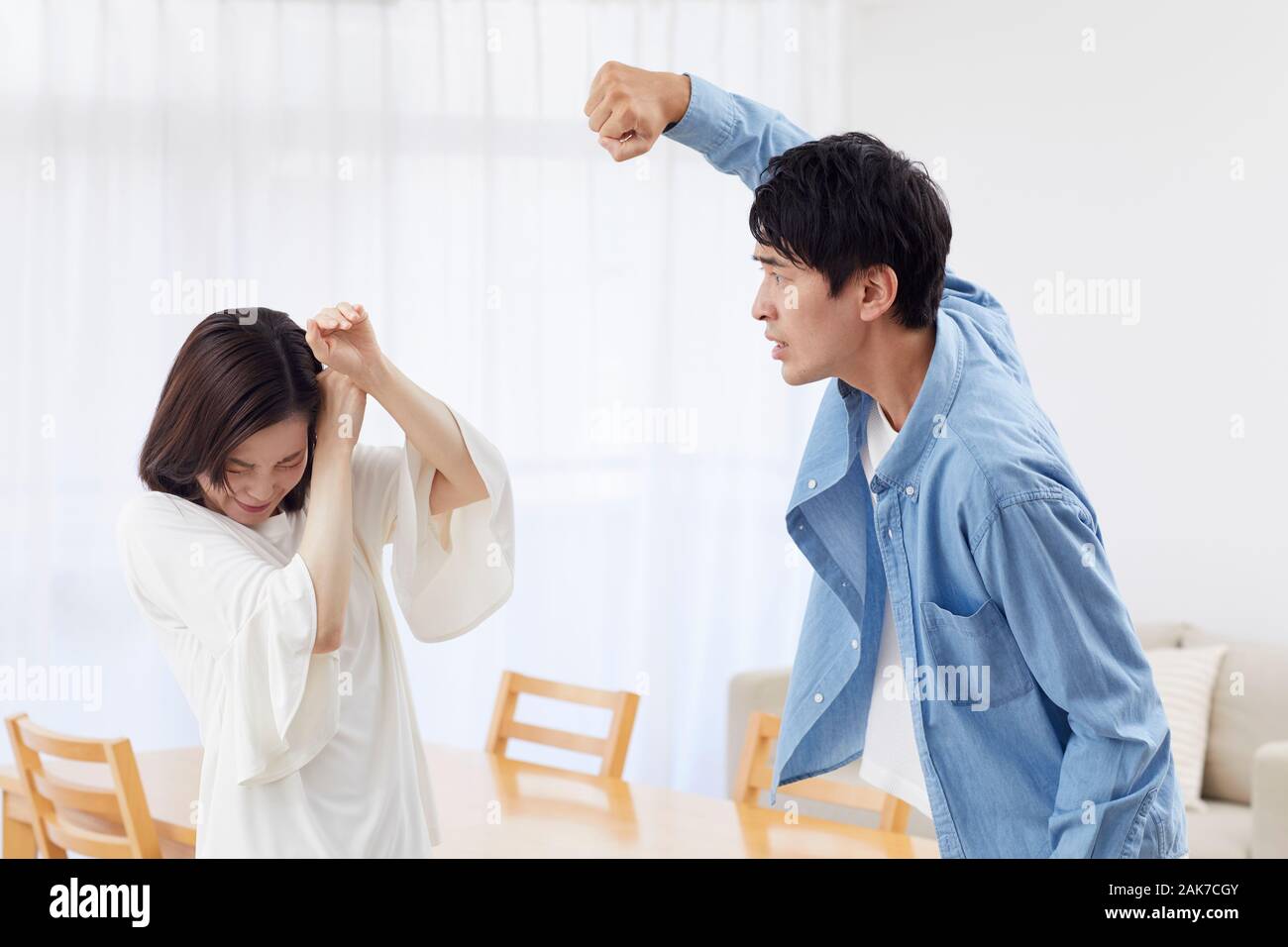 Unhappy Japanese family Stock Photo - Alamy