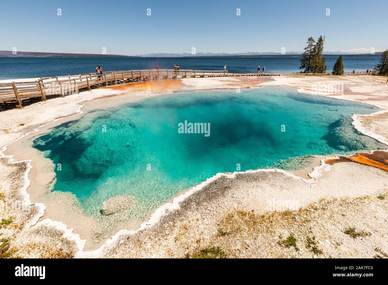 Black pool yellowstone national park hi-res stock photography and ...