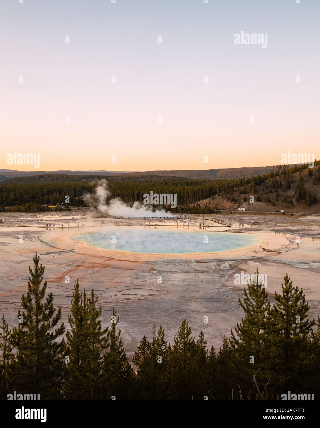 Yellowstone overview hi-res stock photography and images - Alamy