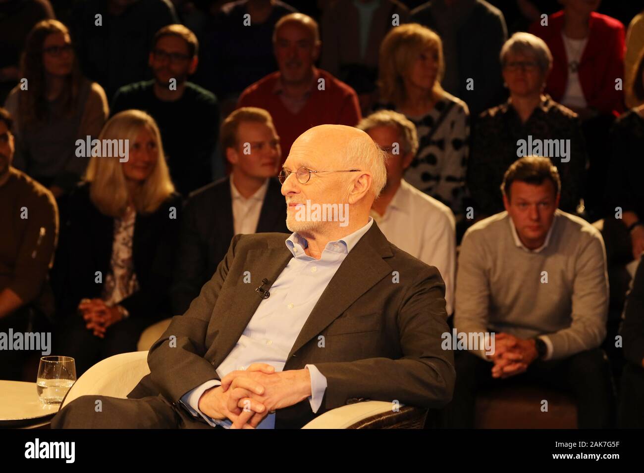 Unternehmer Dirk Rossmann bei der Aufzeichnung der ZDF-Talkshow 'Markus ...