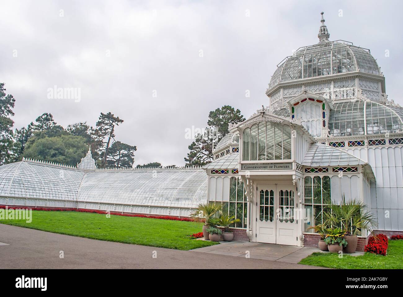 Greenhouse botanical garden san francisco hi-res stock photography and ...
