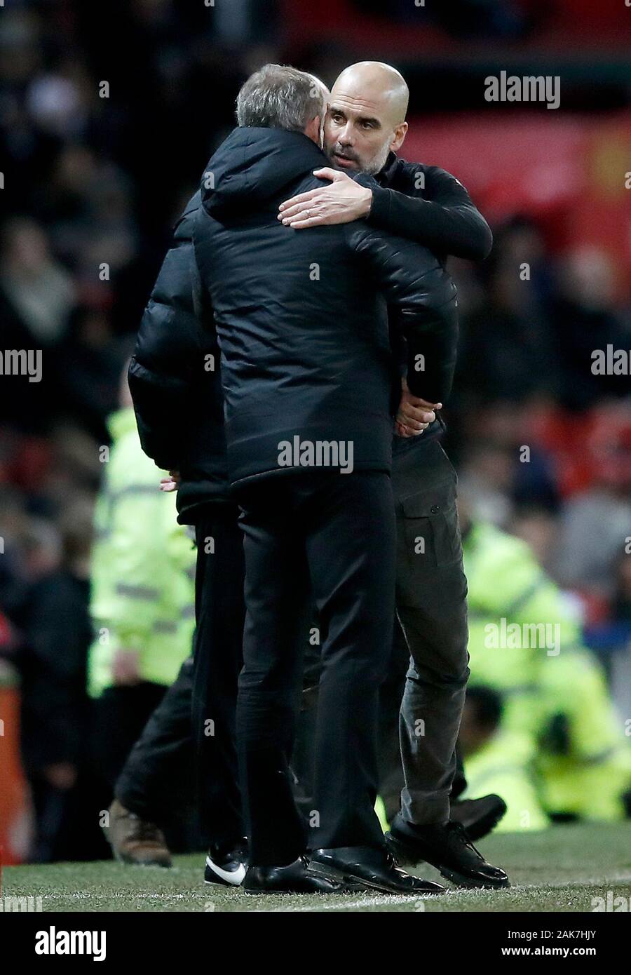 Manchester united trafford shake hands hi-res stock photography and ...