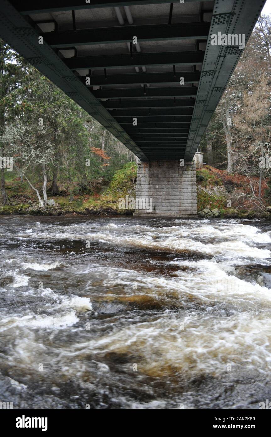 Crathie Girder Bridge over the River Dee to Balmoral Castle, in Crathie ...