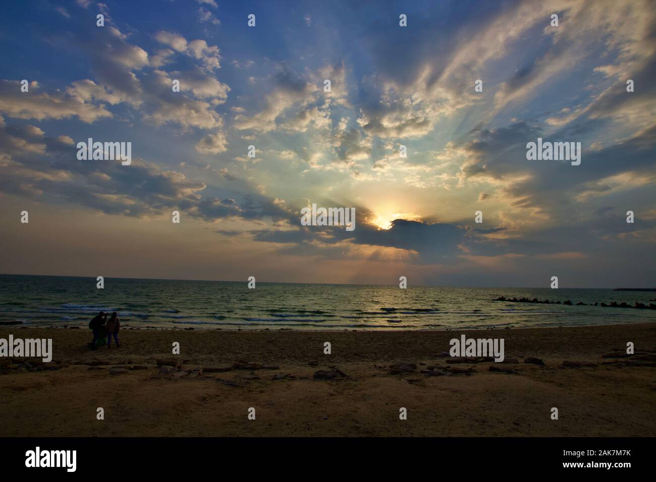 Sunrise at seaside of kuwait hi-res stock photography and images - Alamy