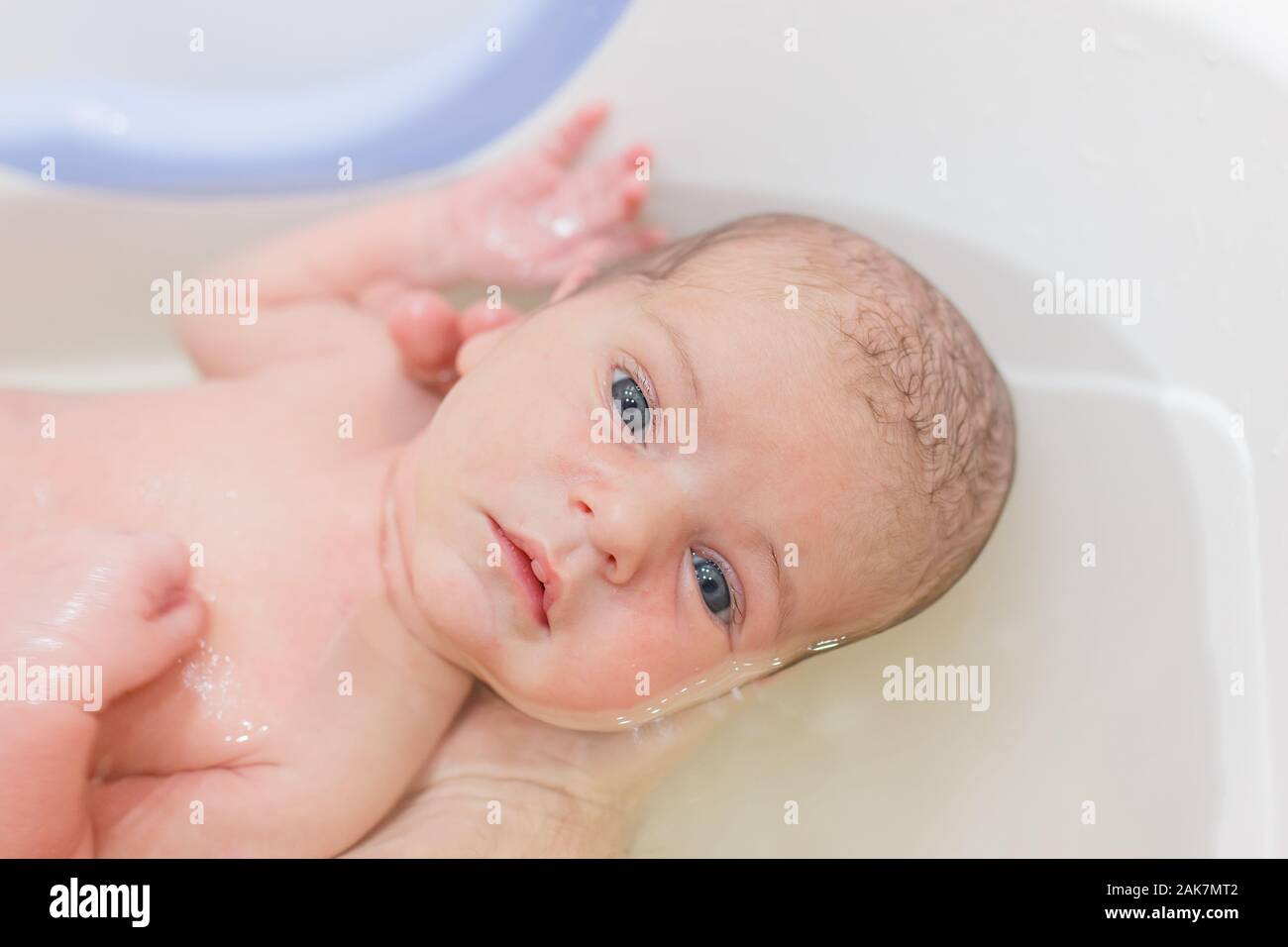 Baby bath hospital hi-res stock photography and images - Alamy