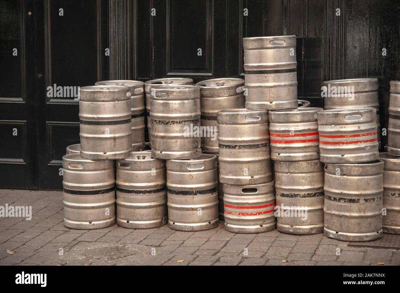 Kilkenny ireland festival hi-res stock photography and images - Alamy