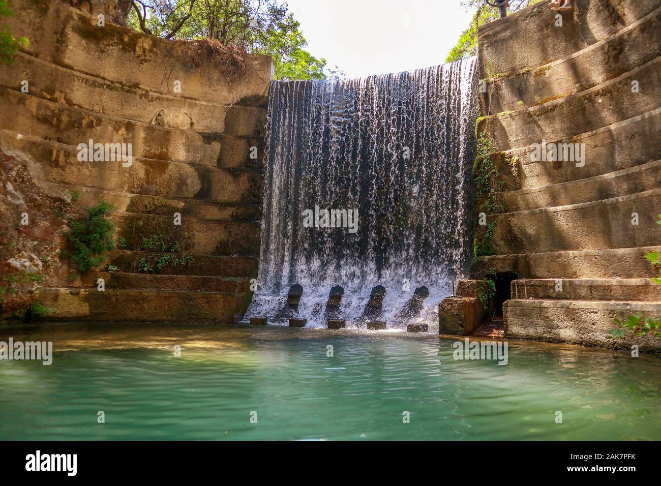 Rhodes must fall hi-res stock photography and images - Alamy